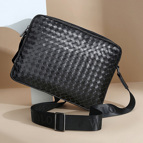 CORE LITE SHOULDER BAG - William Polo