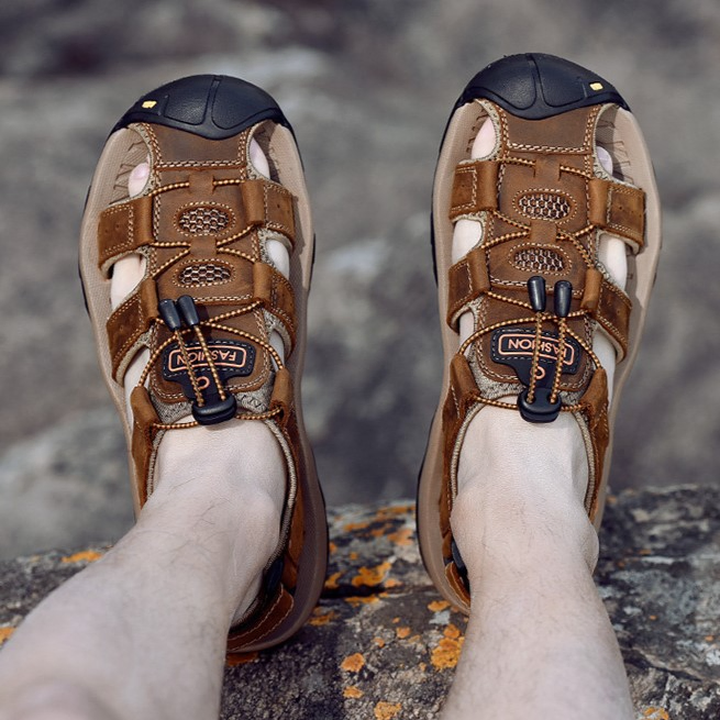 REEF RUNNERS SUMMER SANDALS - OFF BEAT
