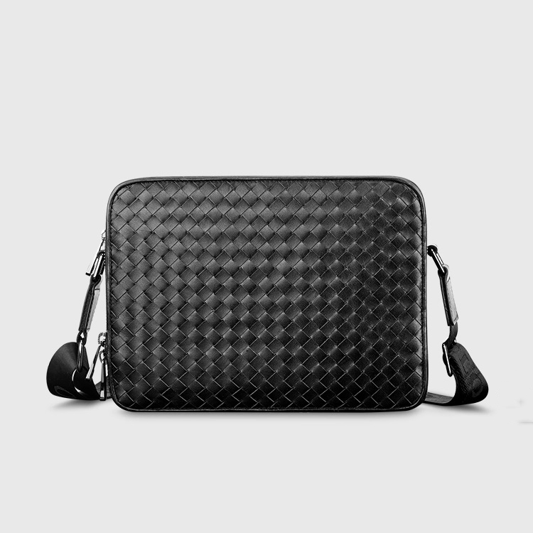CORE LITE SHOULDER BAG - William Polo