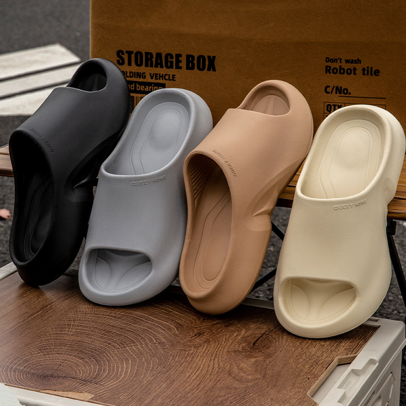 PUDDLE PROOF MEN'S SLIPPER - KICK NATIONS