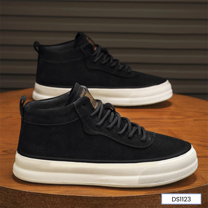 DASH DEFENDER CASUAL SHOES - OFF BEAT