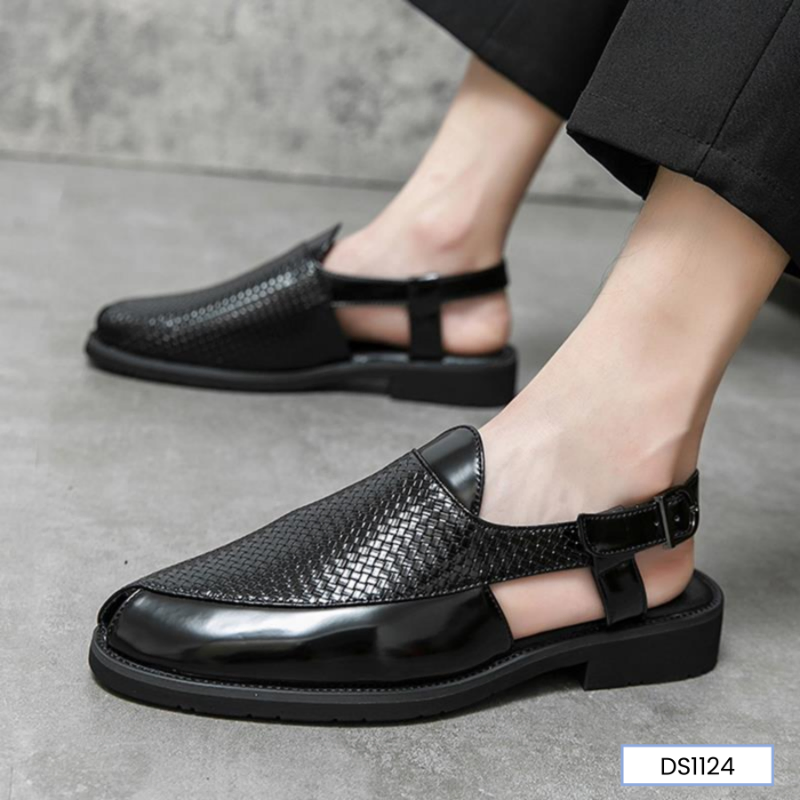 CROWN FEET MONK SANDALS - OFF BEAT