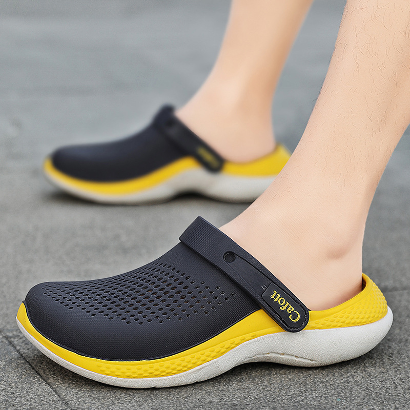 CLOUDY CUSHION RAIN SLIPPERS - KICK NATIONS