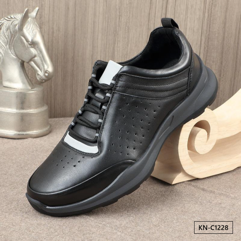 Classic Round Toe Shoe - KICK NATIONS