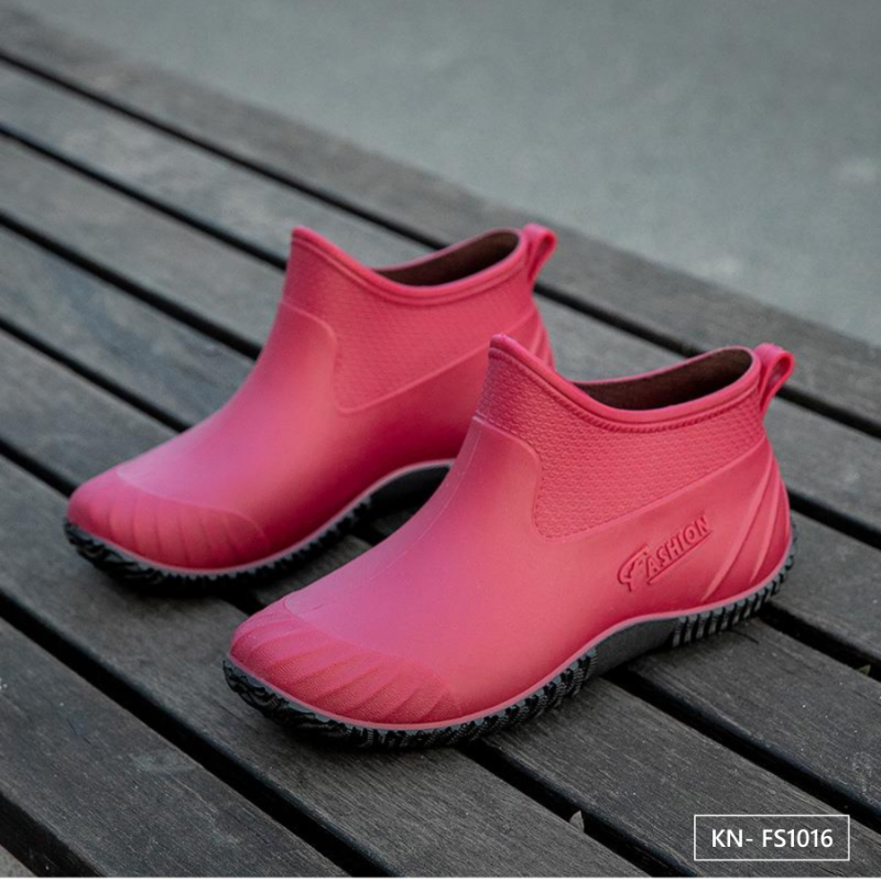 BELLE WALK FEMALE SLIPPERS - KICK NATIONS