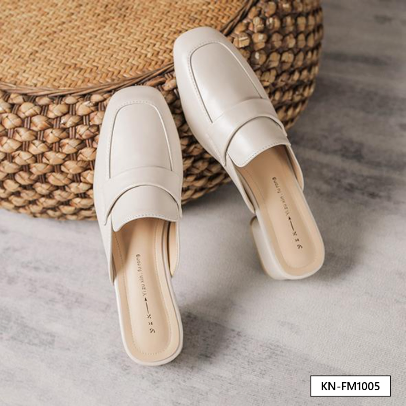 VIVIA MAVEN FEMALE MULES - KICK NATIONS